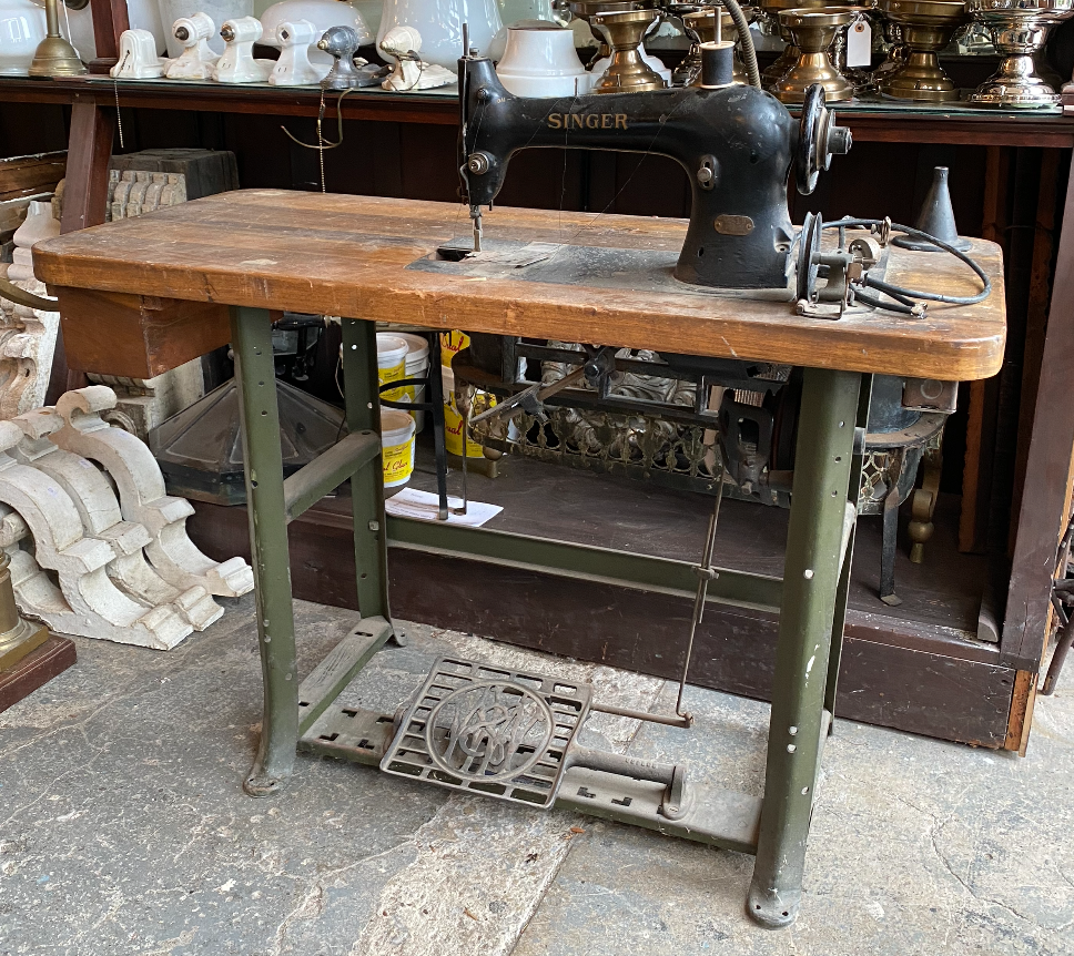 Singer Industrial Sewing Machine